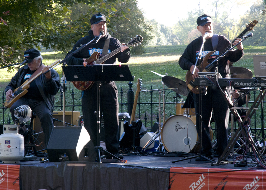 The Backstreet Cruisers - Photos